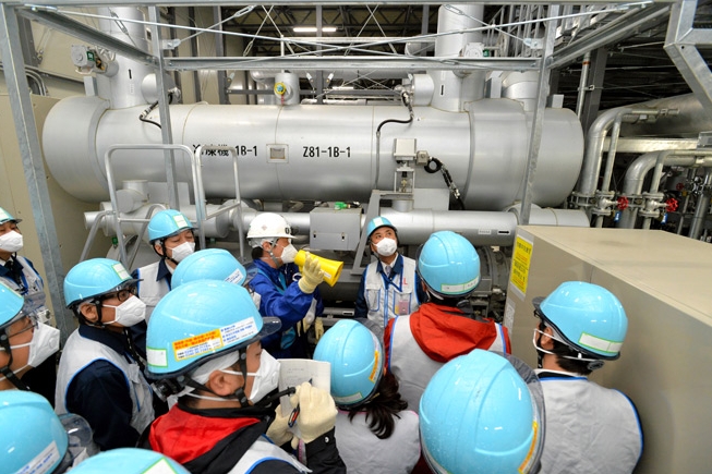 Heavy rains stall assessment of frozen wall at Fukushima plant ...